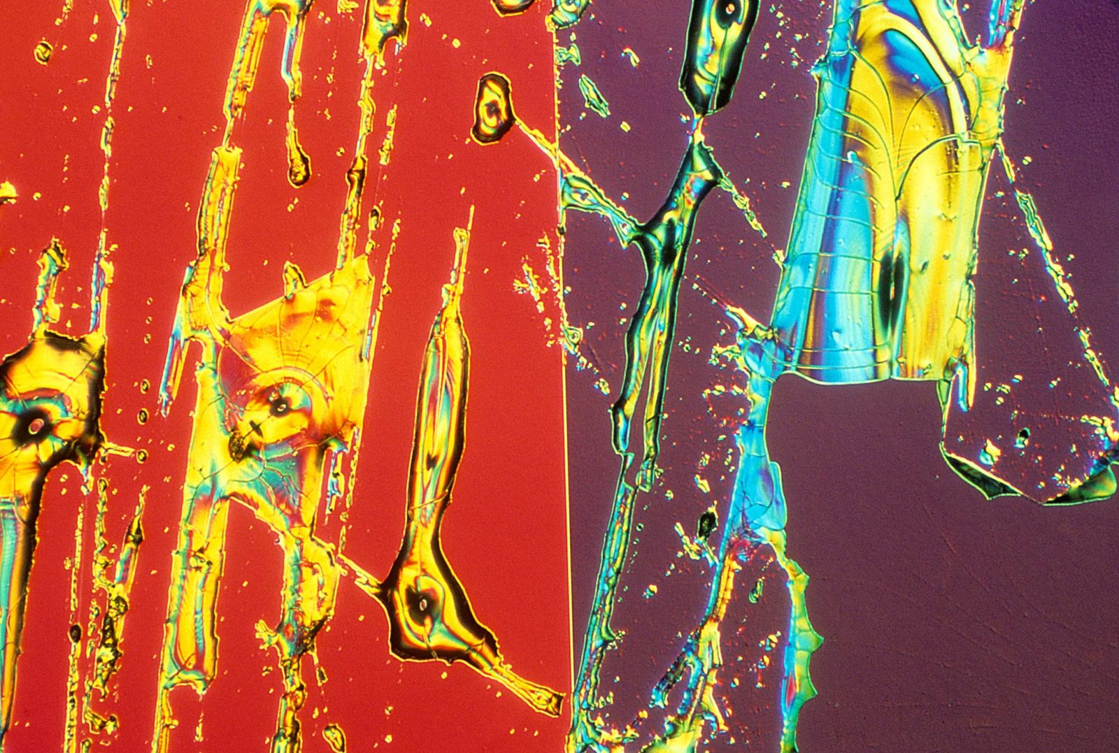 Double interference coating on a silicon wafer with an aqueous sodium ...